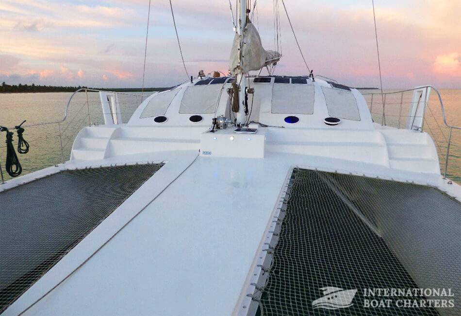 70.5 Ft/ 21.5m Luxury Sailing Customized Catamaran